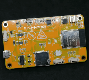 ESP32 Development Board mit 2,8 Zoll Touch Display: Programmieren für Anfänger - Technik Blog