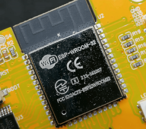 ESP32 Development Board mit 2,8 Zoll Touch Display: Programmieren für Anfänger - Technik Blog